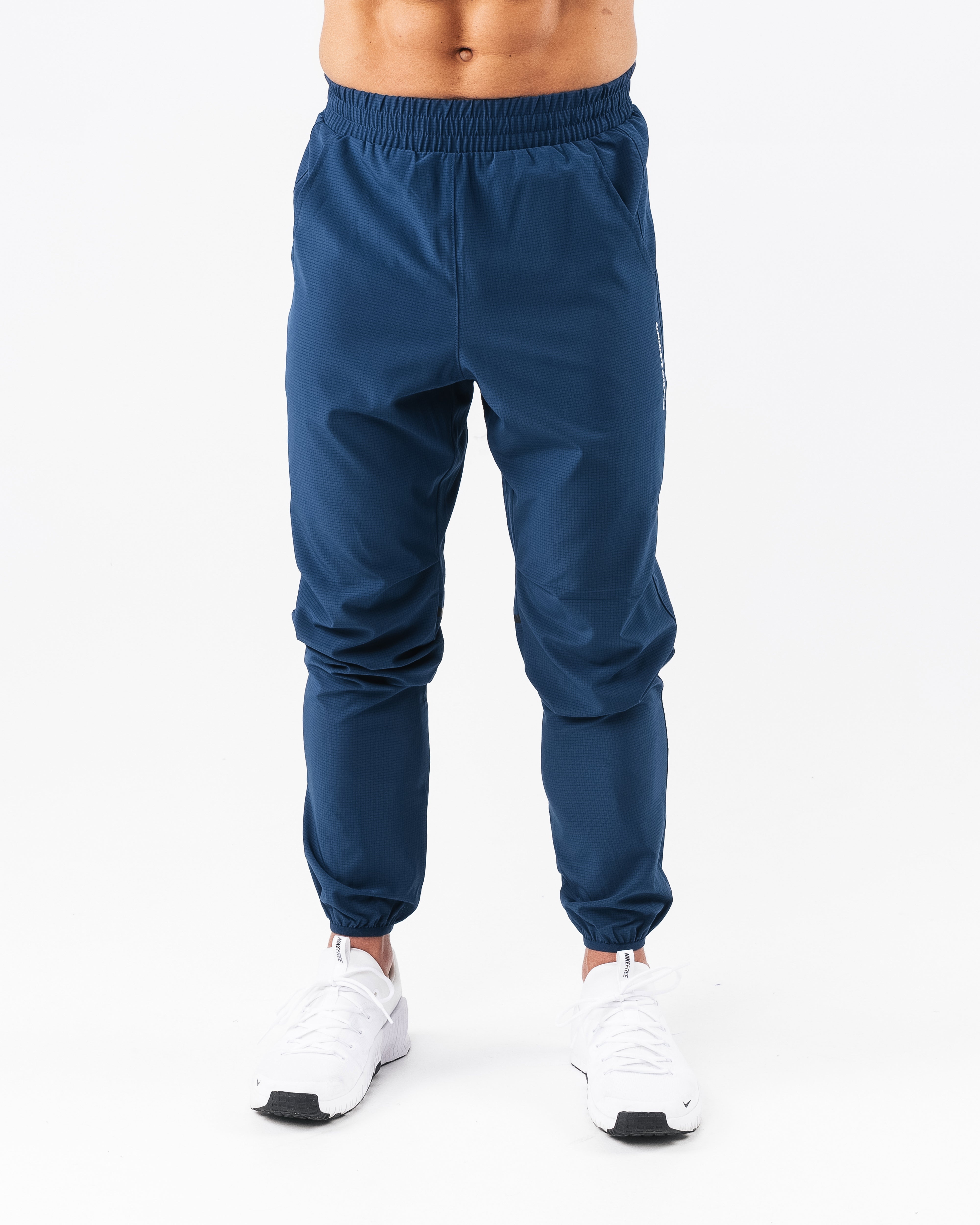 Infinity Tech Pant - Denim – Alphalete Athletics UK