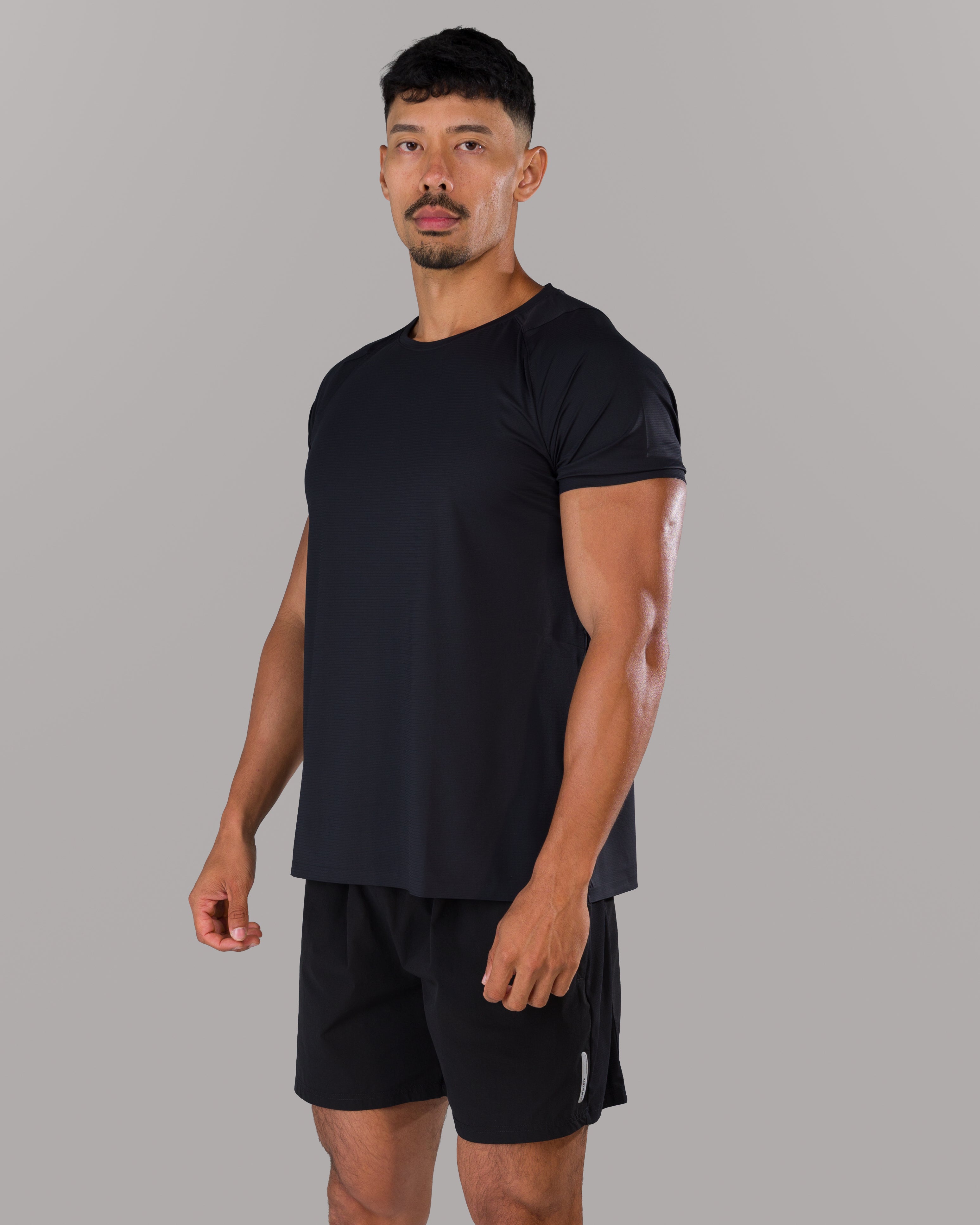 Proflex Tee - Black – Alphalete Athletics UK