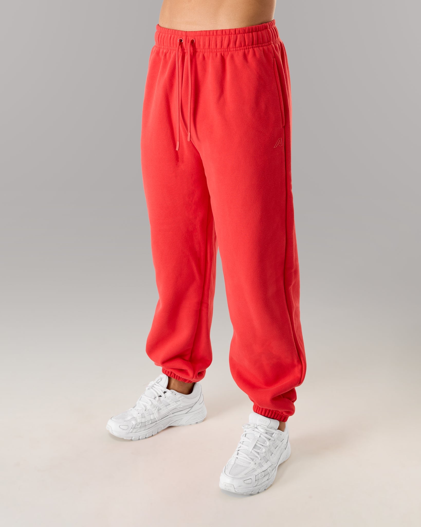 Staple Jogger - Formula Red – Alphalete Athletics UK