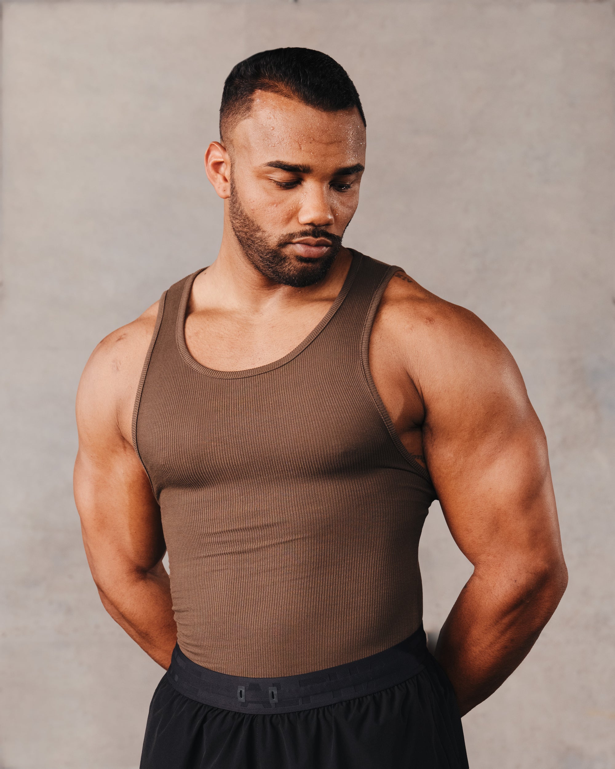 Premium Workout Clothes & Athleisure – Alphalete Athletics UK
